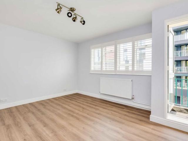Abbots Manor, Pimlico SW1V, 3 bed flat to rent, £4,498 pcm | PrimeLocation