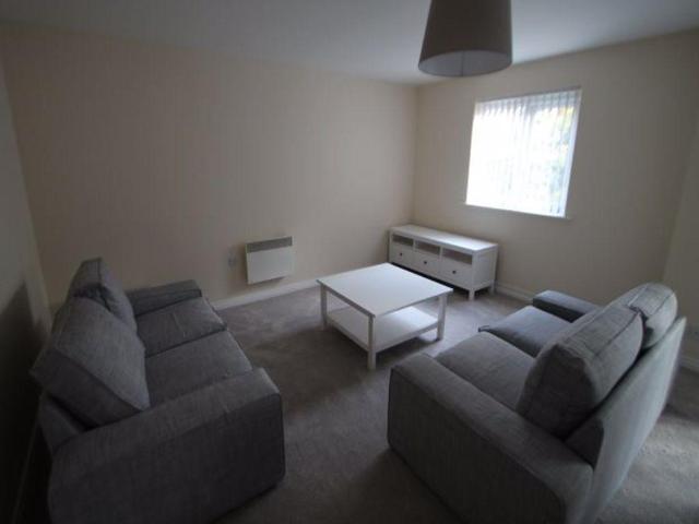 Abbots Mews, Leeds 3 bed house to rent £1,976 pcm £456 pw