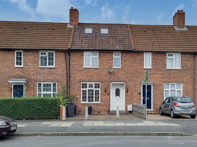 Abbotsbury Road, Morden, SM4 4 bed terraced house to rent £2,650 pcm £612 pw