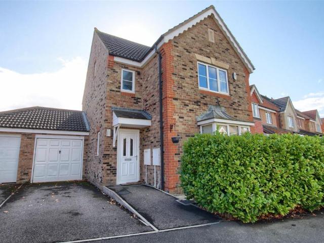 Abbotsford Court, Ingleby Barwick 4 bed detached house to rent £1,275 pcm £294 pw