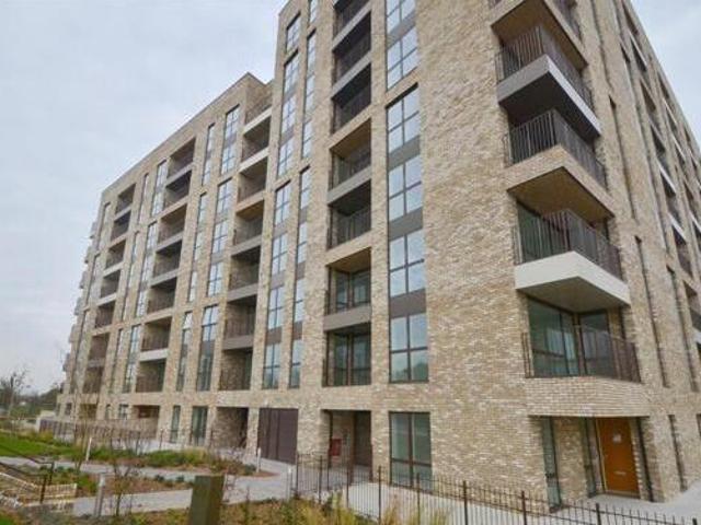 Abbotsford Court, Lakeside Drive, 1 Bedroom Flat
