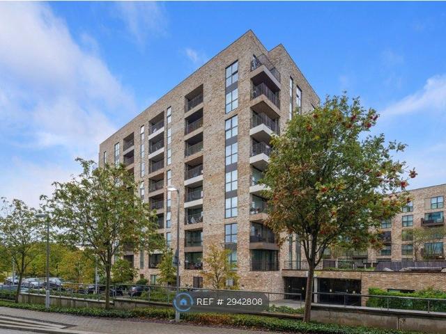 Abbotsford Court, London NW10, 2 bed flat to rent, £2,550 pcm | PrimeLocation