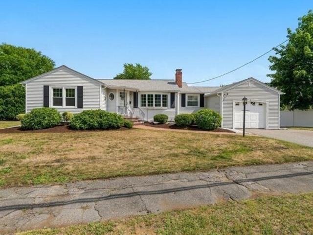 Abbott Rd, Waltham, Home For Sale