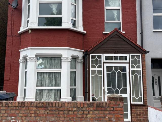 Abbotts Road, Southall UB1, 3 bed end terrace house to rent, £2,500 pcm | PrimeLocation