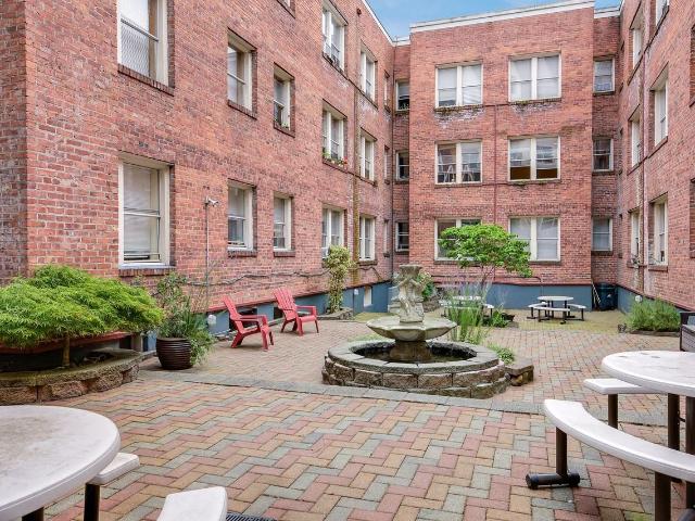 Abbottsford Apartments 1 Bedroom Apartment for Rent at 151 11th Ave, Seattle, WA 98122 First Hill