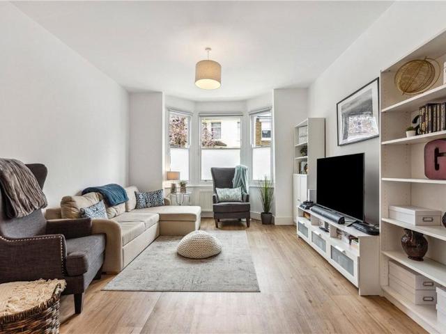 Abdale Road, London W12, 4 bed terraced house to rent, £4,800 pcm | PrimeLocation