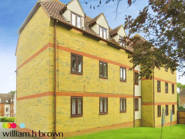 Abels Road, Halstead CO9, 2 bed flat to rent, £875 pcm | PrimeLocation