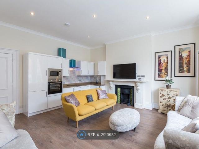 Abercorn Place, London NW8, 2 bed flat to rent, £3,000 pcm | PrimeLocation