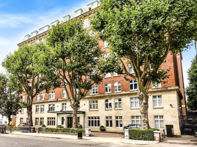 Abercorn Place, St John`s Wood, NW8 Studio to rent £1,650 pcm £381 pw