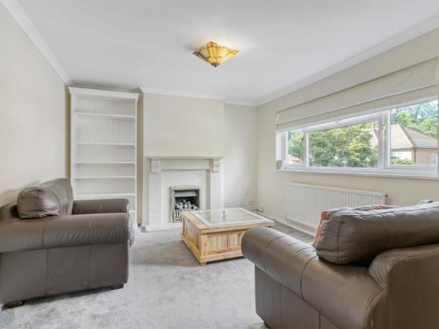 Abercorn Road, London NW7, 2 bed property to rent, £1,750 pcm | PrimeLocation