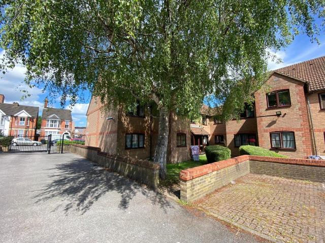 Abercromby Avenue HP12, 1 bed flat to rent, £1,050 pcm | PrimeLocation