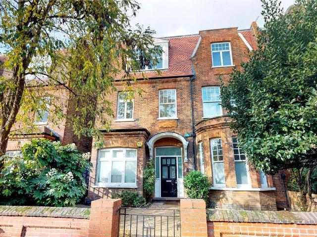 Aberdare Gardens, South Hampstead NW6, 3 bed flat to rent, £4,500 pcm | PrimeLocation