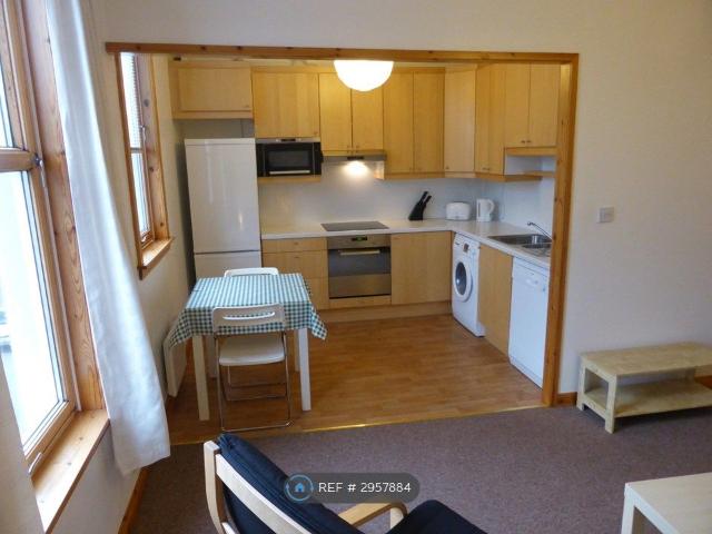 Aberdeen, Aberdeen AB24, 2 bed flat to rent, £800 pcm | PrimeLocation