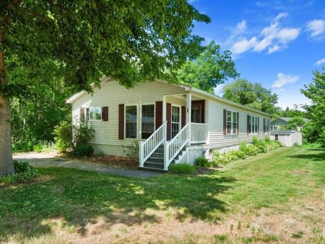 Aberdeen Dr, Stratham, Condo For Sale