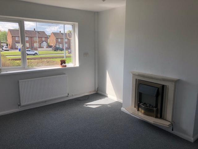 Aberford Road, Baguley 2 bed flat to rent £1,050 pcm £242 pw