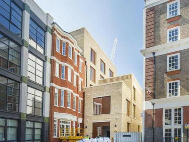 Abernethy House, Bartholomew Close, 2 Bedroom Flat