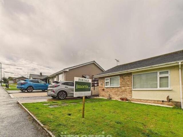 Aberporth, Cardigan, 3 Bedroom Semi detached