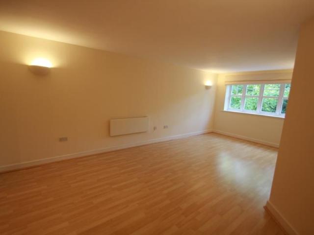 Abingdon Court, Woking, Surrey, GU22