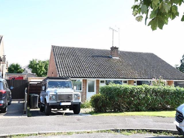 Abingdon Road, Barming, Maidstone ME16, 3 bed bungalow to rent, £1,650 pcm | PrimeLocation
