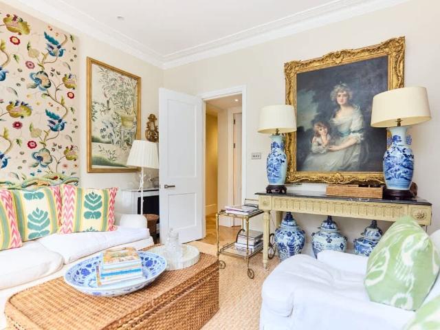 Abingdon Road, London W8, 1 bed flat to rent, £5,370 pcm | PrimeLocation