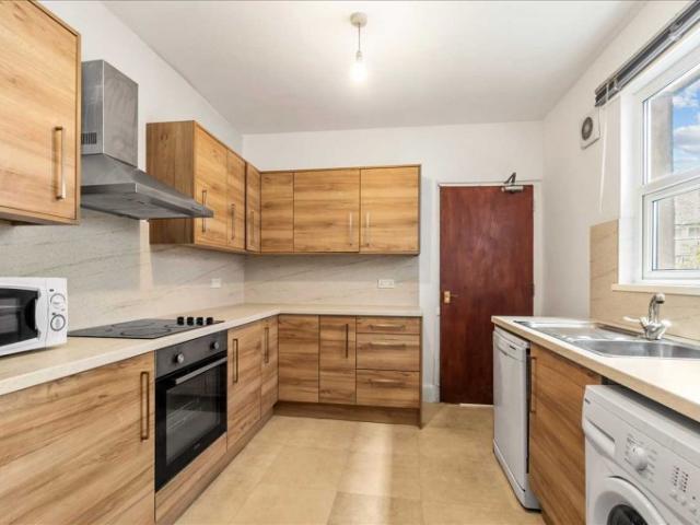 Abingdon Road, Plymouth, 6 bedroom, Terraced