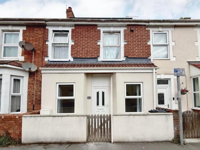 Abingdon Street, Burnham On Sea TA8, 1 bed flat to rent, £795 pcm | PrimeLocation