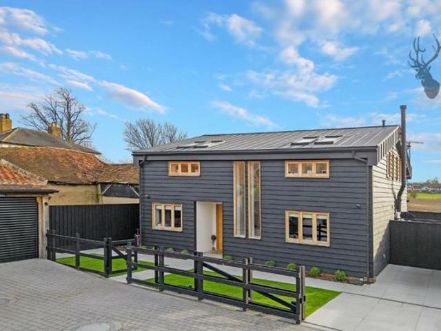 Abridge Road, Abridge, 4 Bedroom Barn