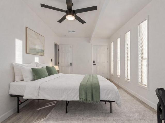 AbsoluteTranquilityFully Remodeled Double Fridg