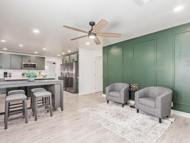 AbsoluteTranquilityFully Remodeled Double Fridg