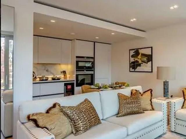Abwab Exchange, 318 Edgware Road, London, W2 1DY, United Kingdom | 2 bed apartment for rent #122909968 | Rentberry