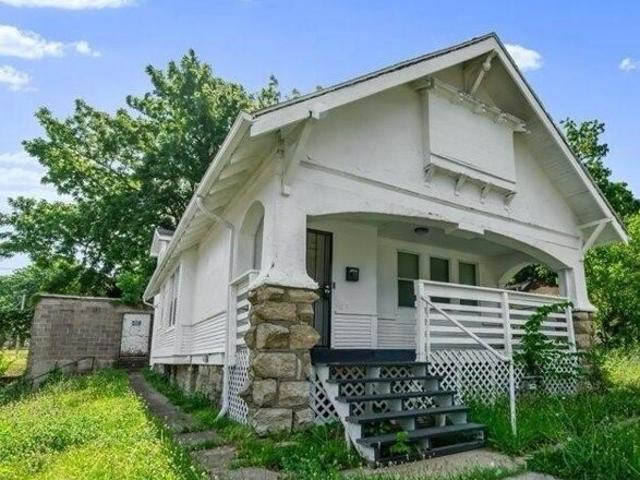 Agnes Ave, Kansas City, Home For Sale