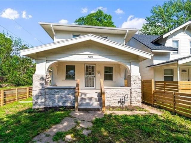 Agnes Ave, Kansas City, Home For Sale