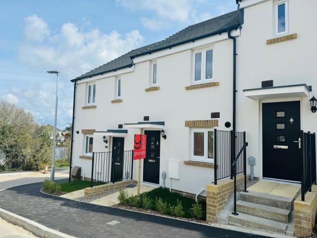 Agar Crescent, Falmouth, TR11 5XJ