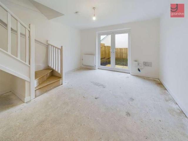 Agar Crescent, TR11