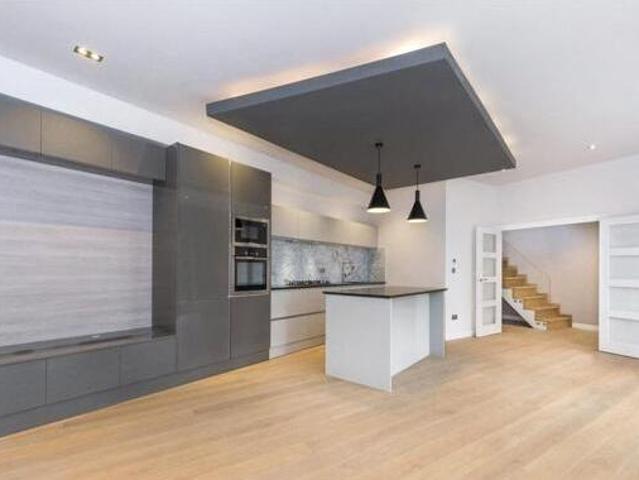 Agar Grove, Camden, 2 Bedroom House