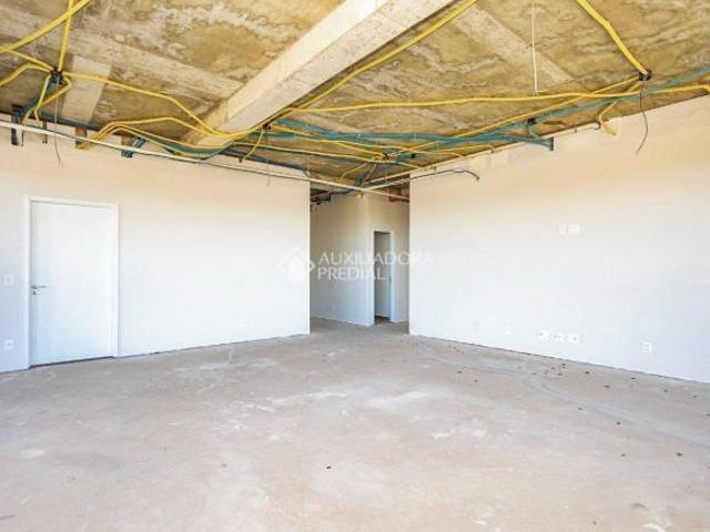 AGE 360 205,76m²