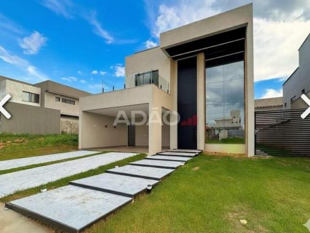 Ágio Sobrado de Alto Padrão com Suíte Master, Lazer Privativo Aquecido e Armários no Jardins Bolonha
