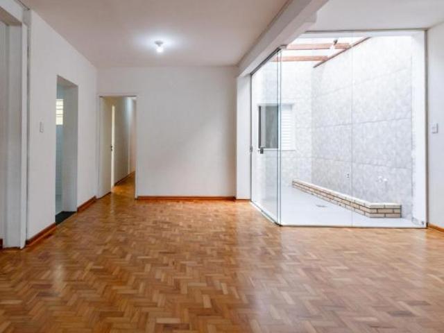 Agradável casa para venda em Jardim Brasil Zona Sul com 3 quartos, 100m²