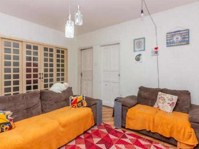 Agradável casa para venda em Jardim Líbano com 2 quartos, 84m²