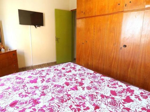 Agradável casa para venda em Lauzane Paulista com 2 quartos, 100m²