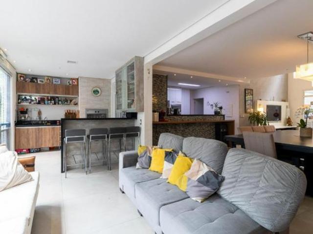 Imperdível apartamento garden para venda em Bosque da Saúde com 4 quartos, sendo 2 suítes, 275m² m