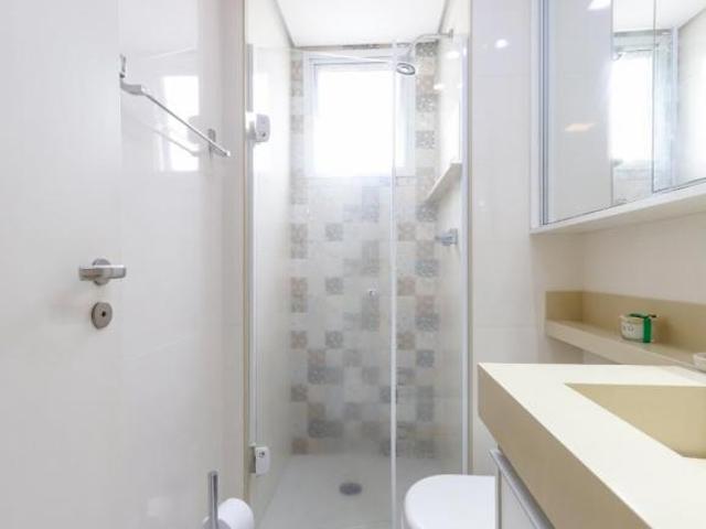 Aconchegante apartamento para venda em Vila Anastácio com 2 quartos, sendo 1 suíte, 69m² remaxmona