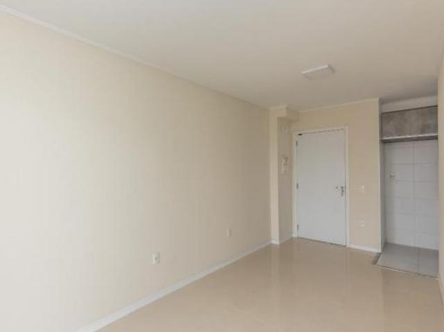Agradável apartamento para venda em Vila Guilherme com 3 quartos, sendo 1 suíte, 64m² marryoliveir