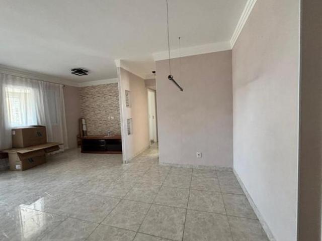 Excelente apartamento para venda em Vila Gumercindo com 2 quartos, sendo 2 suítes, 88m²