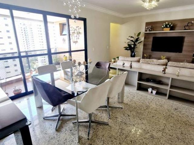Versátil apartamento para venda em Vila Regente Feijó com 3 quartos, sendo 1 suíte, 120m²