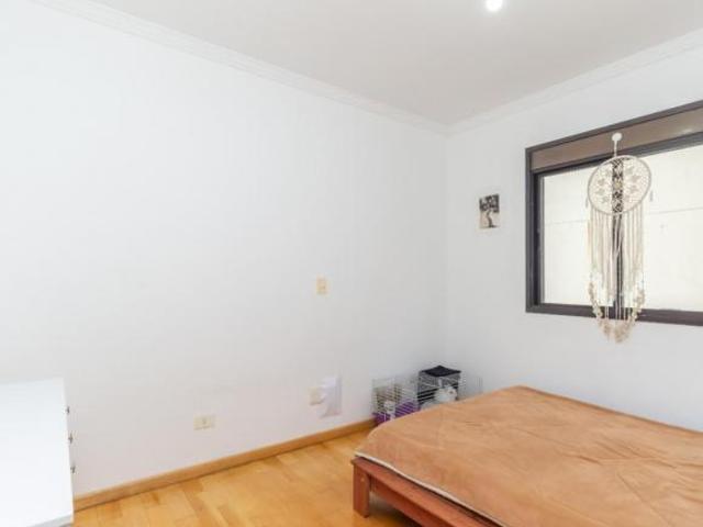 Agradável apartamento para venda em Vila Santo Estéfano com 3 quartos, sendo 1 suíte, 114m² mutida