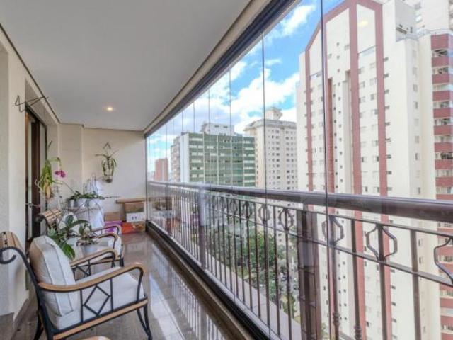 Aconchegante apartamento para venda em Campo Belo com 4 quartos, sendo 4 suítes, 178m²