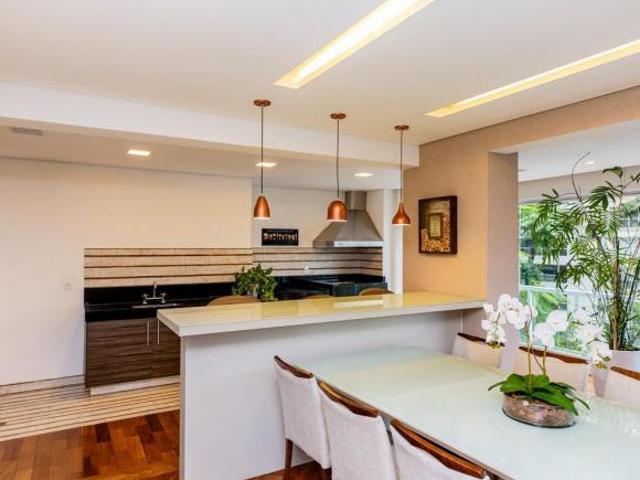Excelente apartamento para venda em Campo Belo com 3 quartos, sendo 3 suítes, 242m² elietetufanini