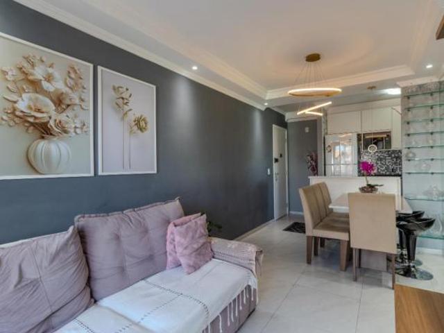 Agradável apartamento para venda em Centro com 3 quartos, sendo 1 suíte, 62m²