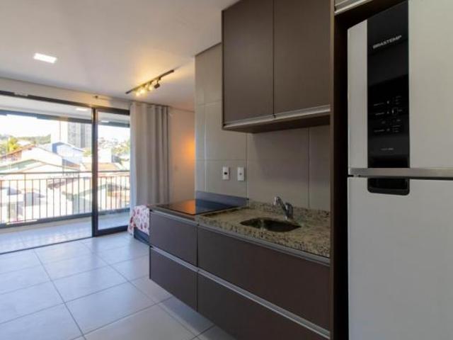 Versátil apartamento para venda em Chácara São José com 1 quarto, 33m²